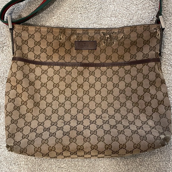 Gucci | Bags | Gucci Cross Body Bag Authentic | Poshmark